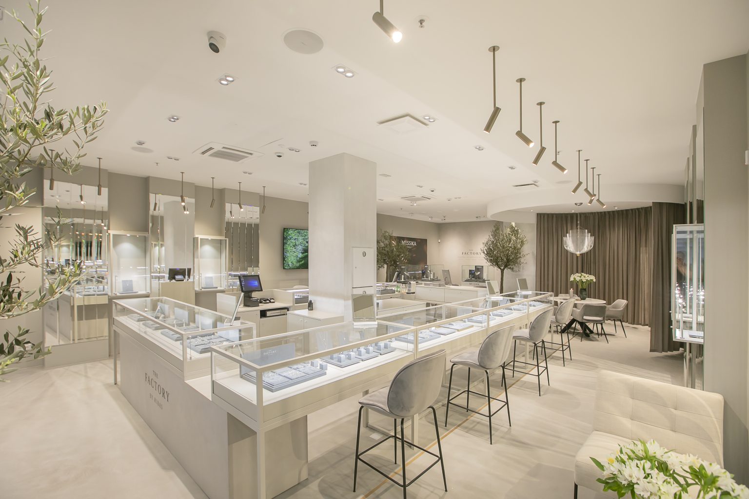 Mūsų salonai | Factory By Ribas